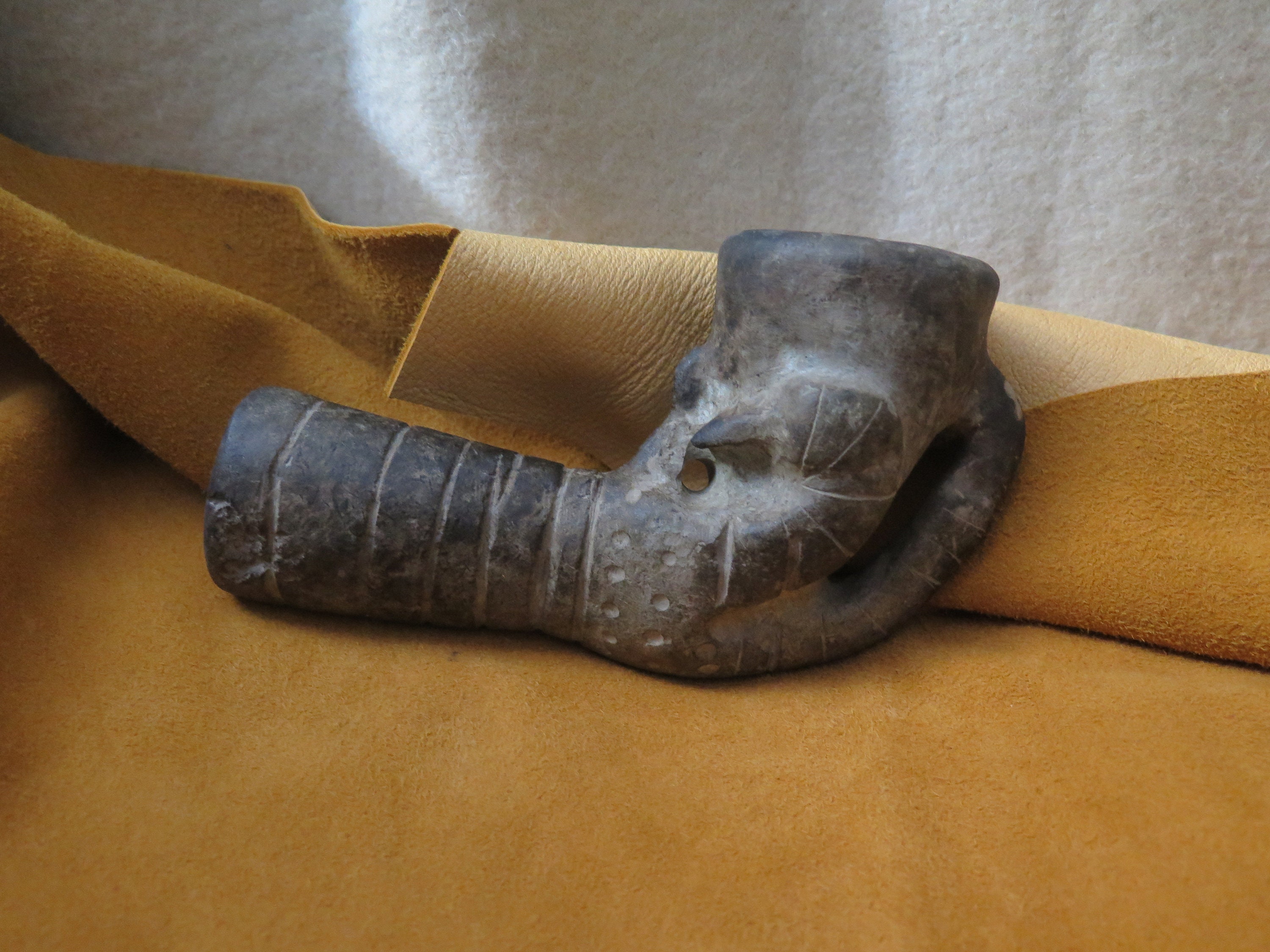 Native American New Never Smoked Eagle Claw Calumet Peace Pipe hand ...