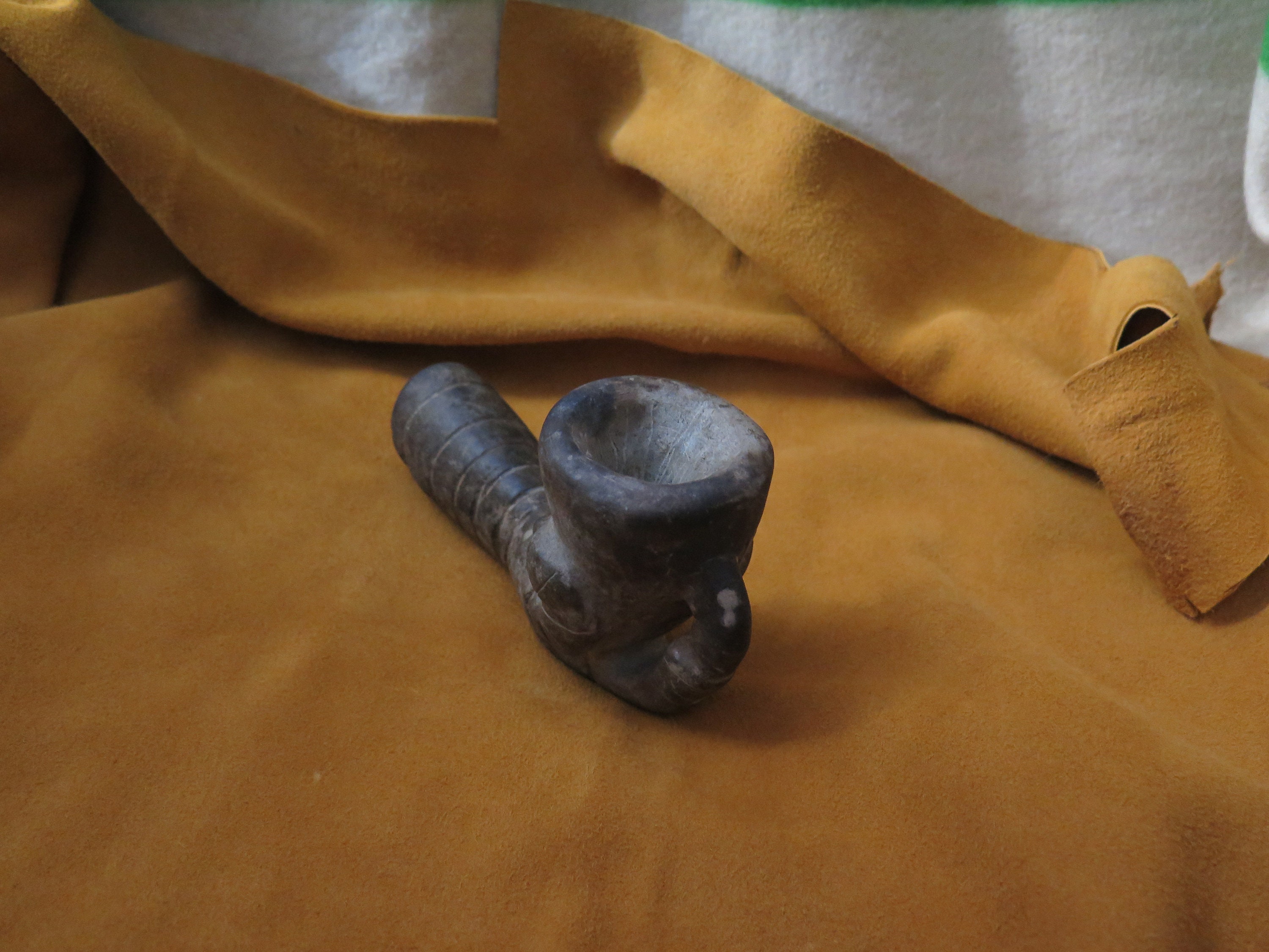 Native American New Never Smoked Eagle Claw Calumet Peace Pipe hand ...
