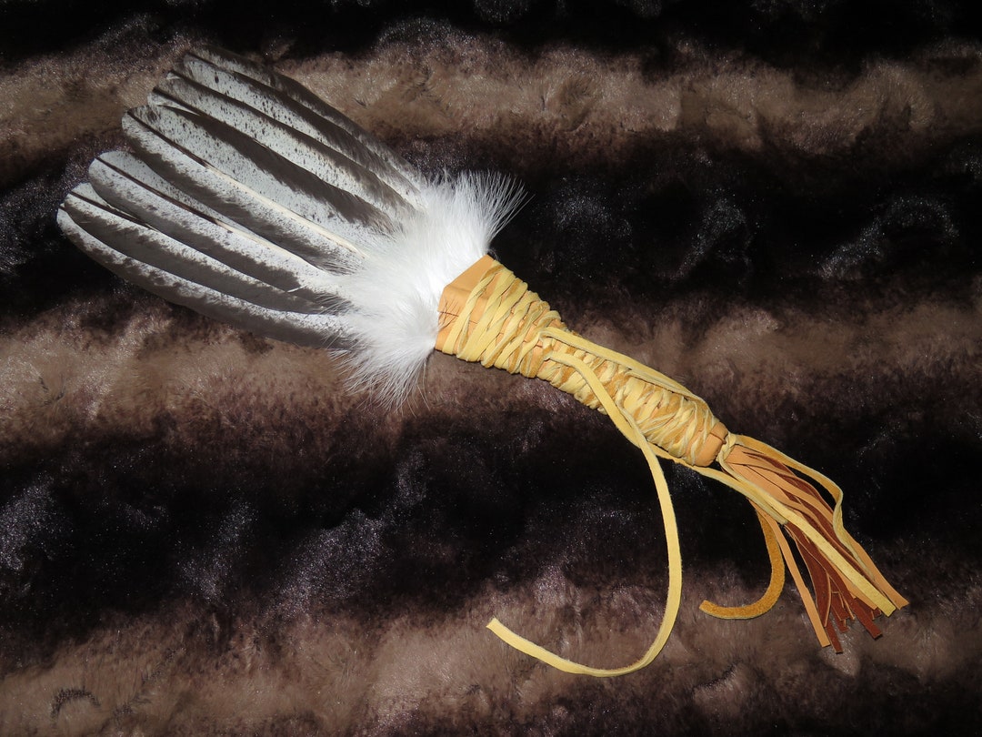 Native American Original Professionally Hand Painted 5 Feathered Bald ...