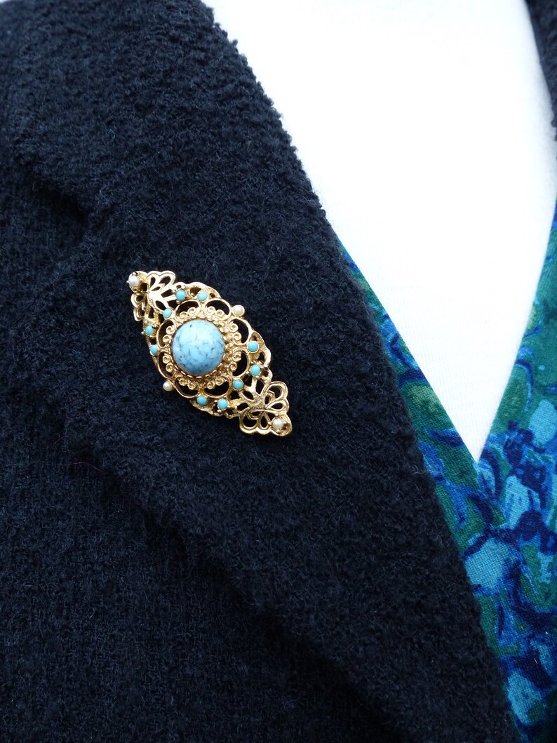 SPHINX Gold-tone, Faux-pearl and Faux Turquoise Filigree Baroque Brooch ...