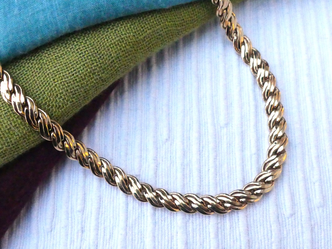 NAPIER Gold-plated Flat Twisted Braid Chain-link Necklace, Vintage ...