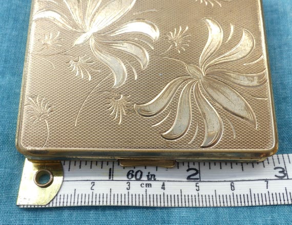 Vintage 1950s Rectangular Powder Compact With Matt & … - Gem