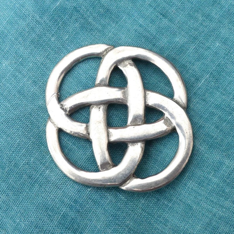 Celtic Knot Brooch - Etsy