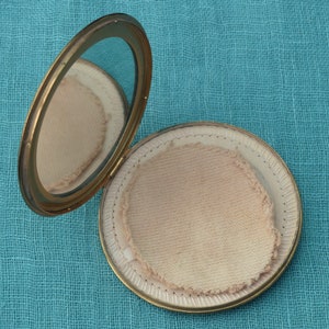 ZENETTE Brass Powder Compact With Black Floral Rosette Centre, and Blue ...