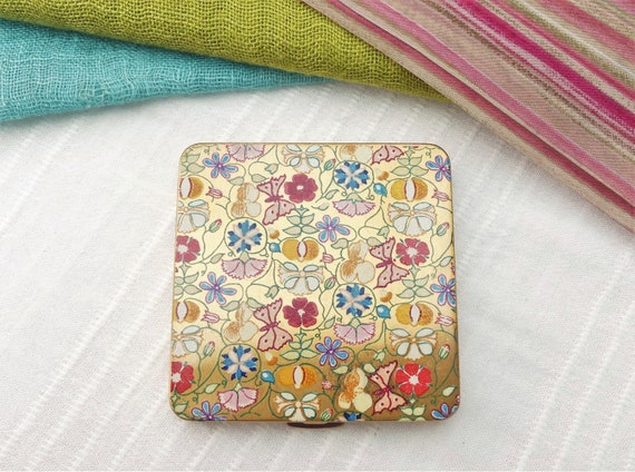 Vintage 1950s Square Powder Compact With Cream Red Blue & - Etsy