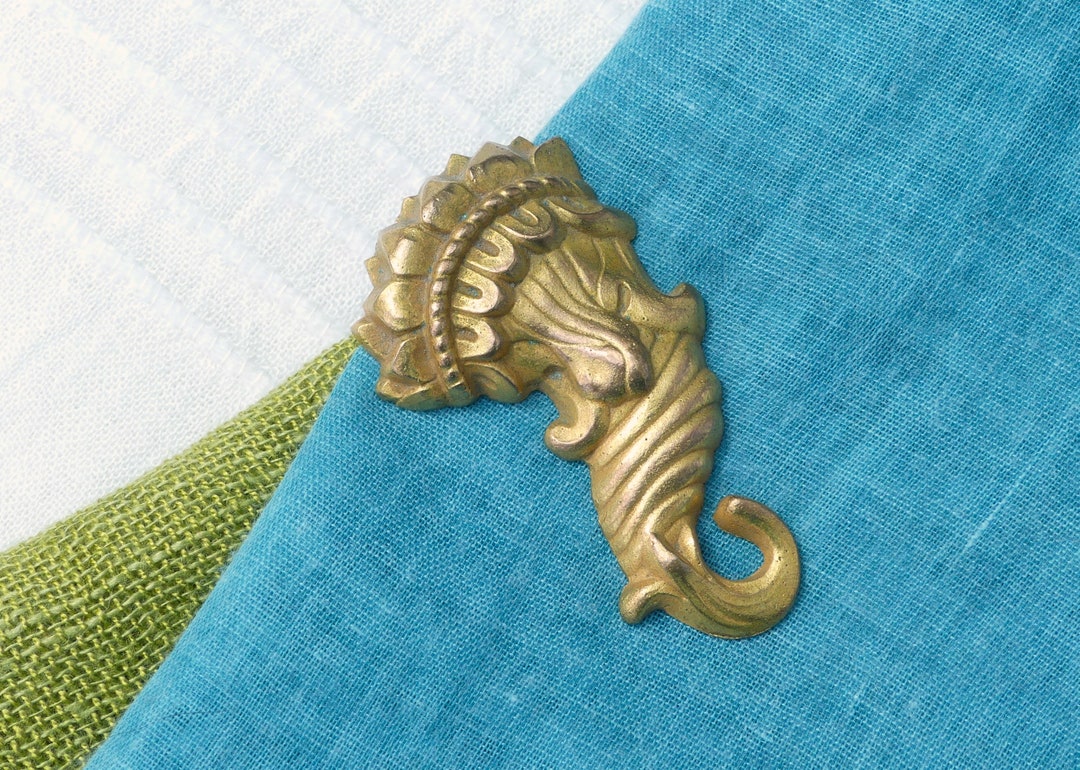 PAULE INGRAND Cornucopia Dress Clip, Retro Art Deco Matt Gold-washed ...