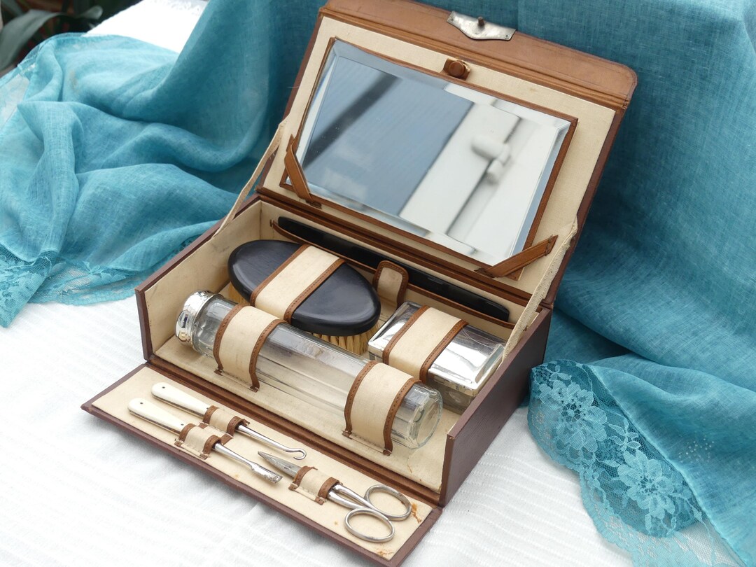EDWARDIAN ERA 8-piece Gentleman's Travel Set, Celluloid, Wood, Glass ...