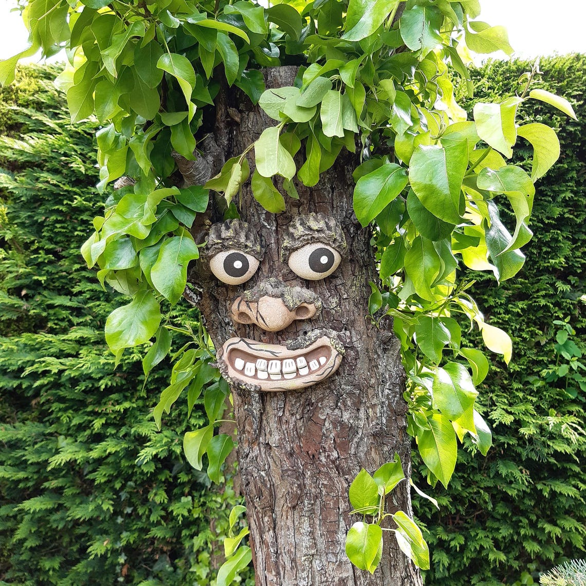Tree Face Outdoor Decoration, Lawn and Tree Ornament, Funny Face ...