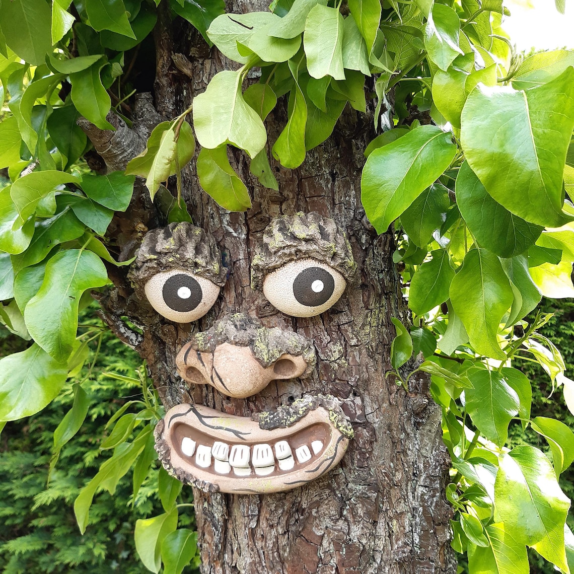Tree Face Outdoor Decoration, Lawn and Tree Ornament, Funny Face ...