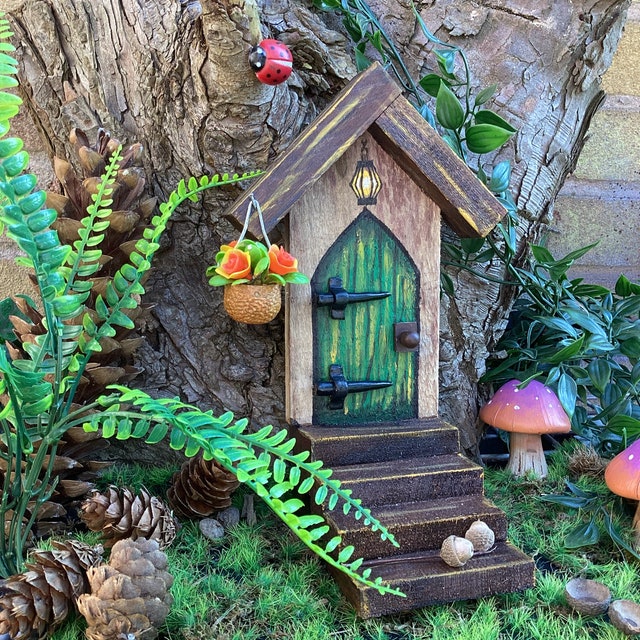 TheTreeFacePeople - Etsy Canada