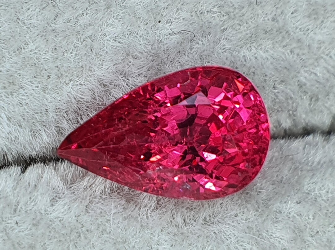 Neon Red Pink Mahenge Spinel, Pear Shape, 1.06 Carat - Etsy