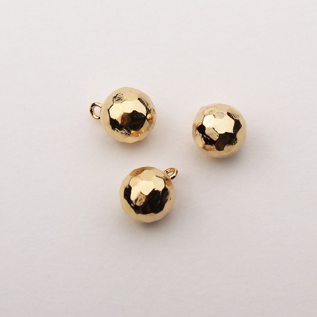 1PCS - Hammered Gold Ball Pendant, Faceted Surface Sphere Charm, Gold ...
