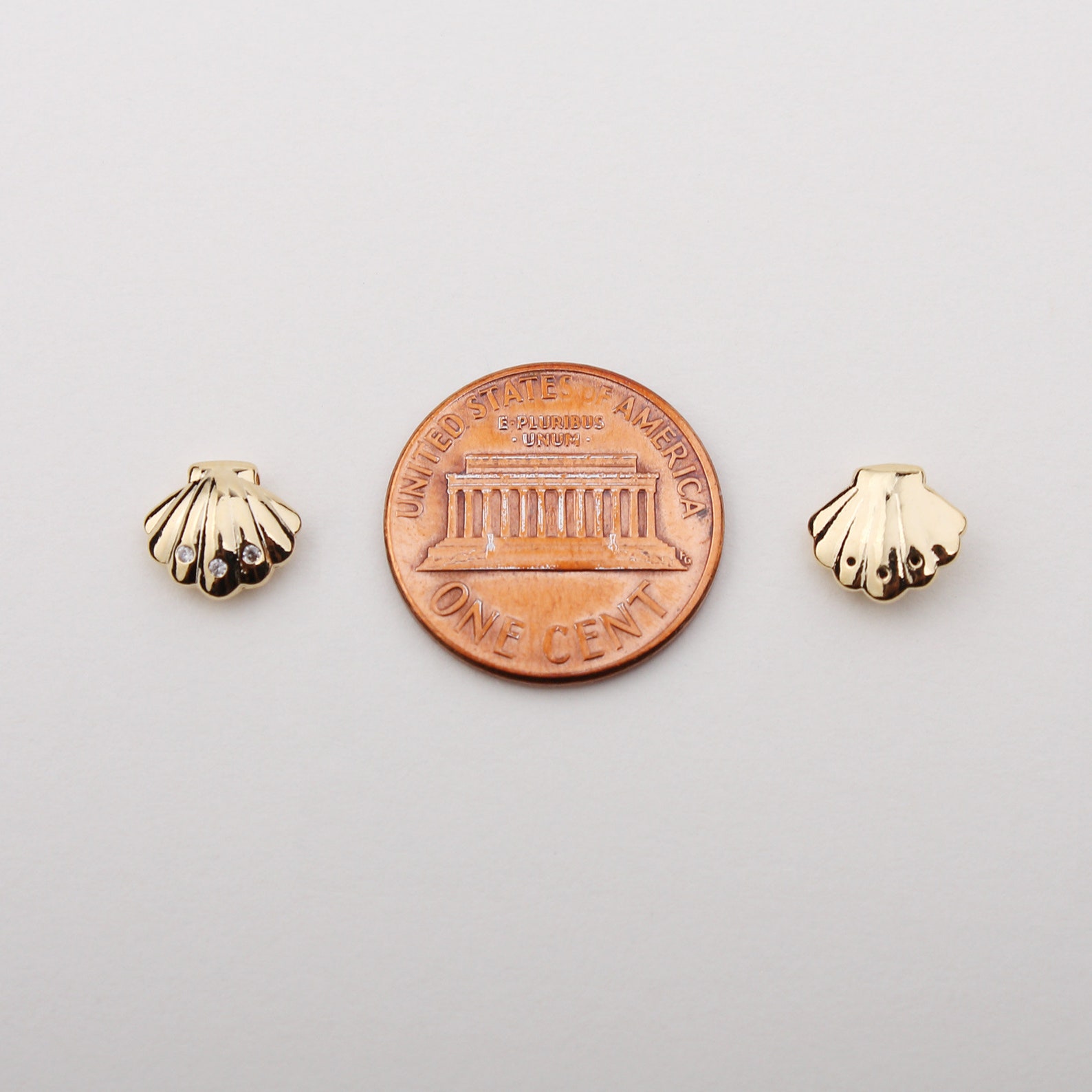 1PCS - Micro Pave Sea Shell Charms, Seashell Shell Spacer Beads, Tiny ...
