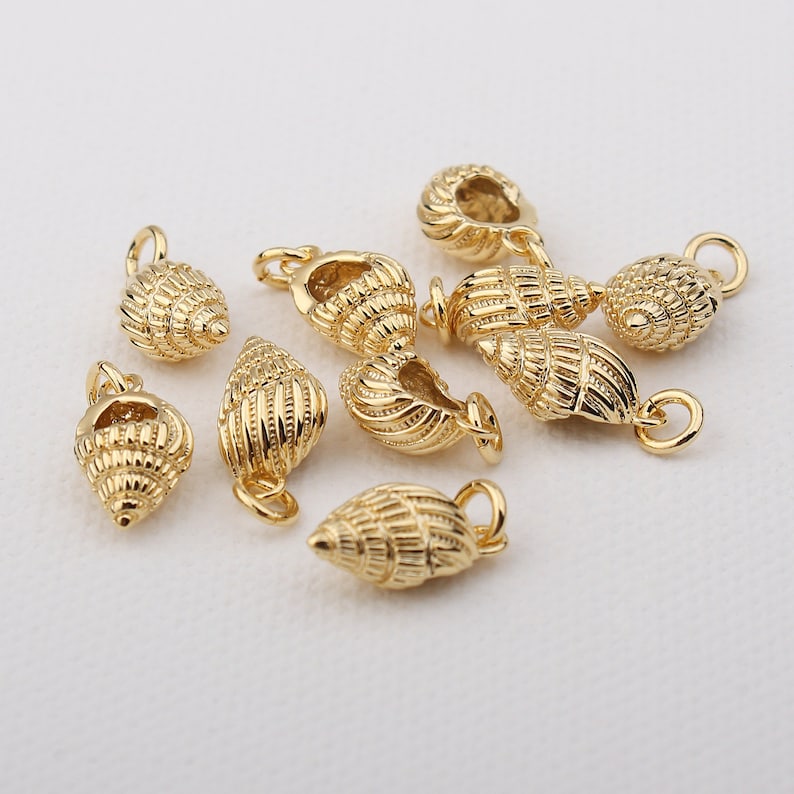 1PCS - Gold Trumpet Shell Charm, Sea Shell Charm Pendant, Conch Top ...