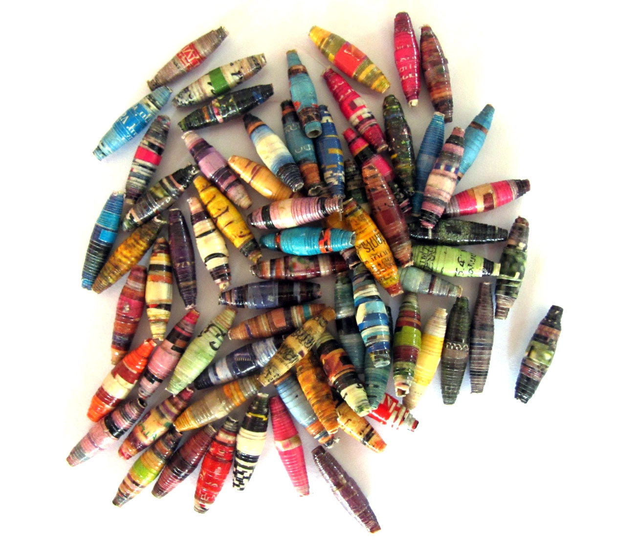100 Colorful Magazine Paper Beads. Ideal for Making Jewellery and Other ...