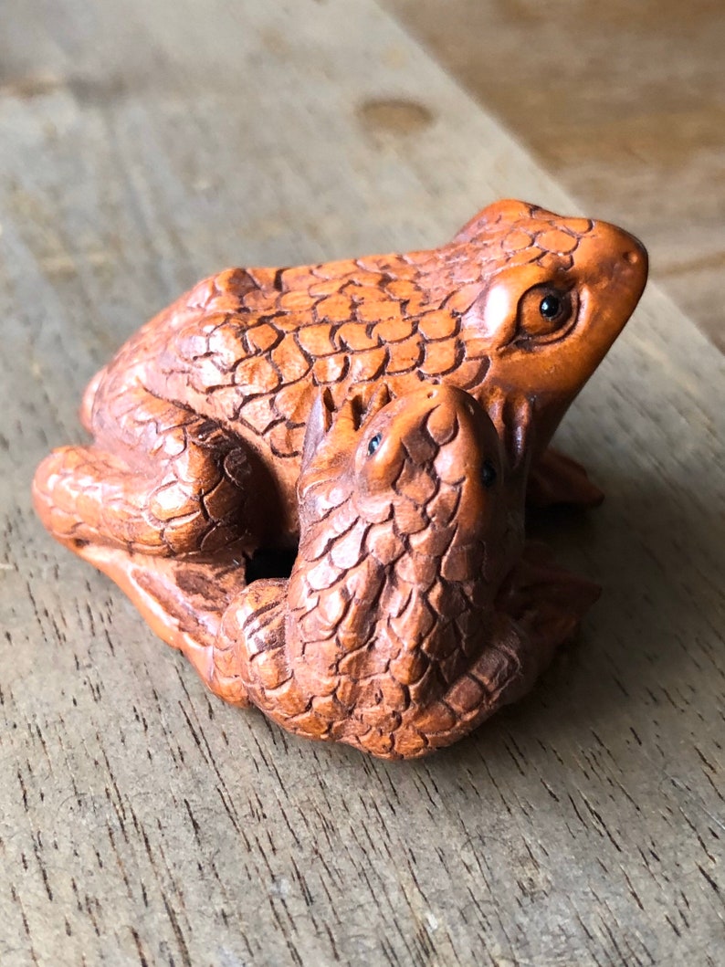 Netsuke Netsuke Frog Hand Carved Boxwood Mother and Child | Etsy