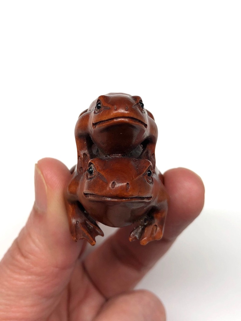 Netsukes Netsuke Frog Hand Carved Boxwood Mother and Child - Etsy
