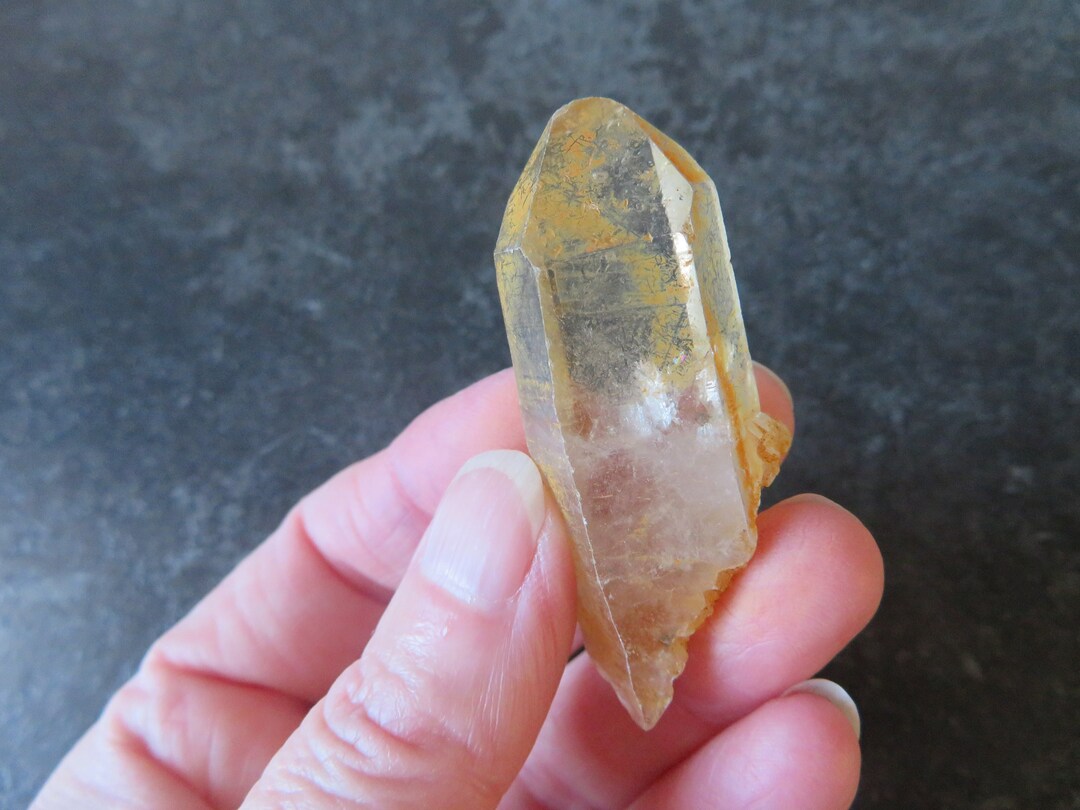 Unusual Iron-stained Quartz 22.0 Grams / 57 Mm Natural Crystal A7 ...