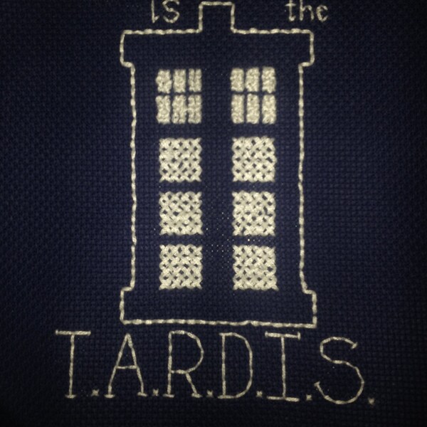 Tardis Embroidery - Etsy