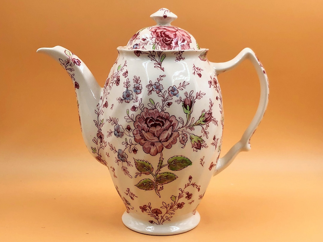 Large Vintage Johnson Brothers Pottery Rose Chintz 2 Pint Capacity ...