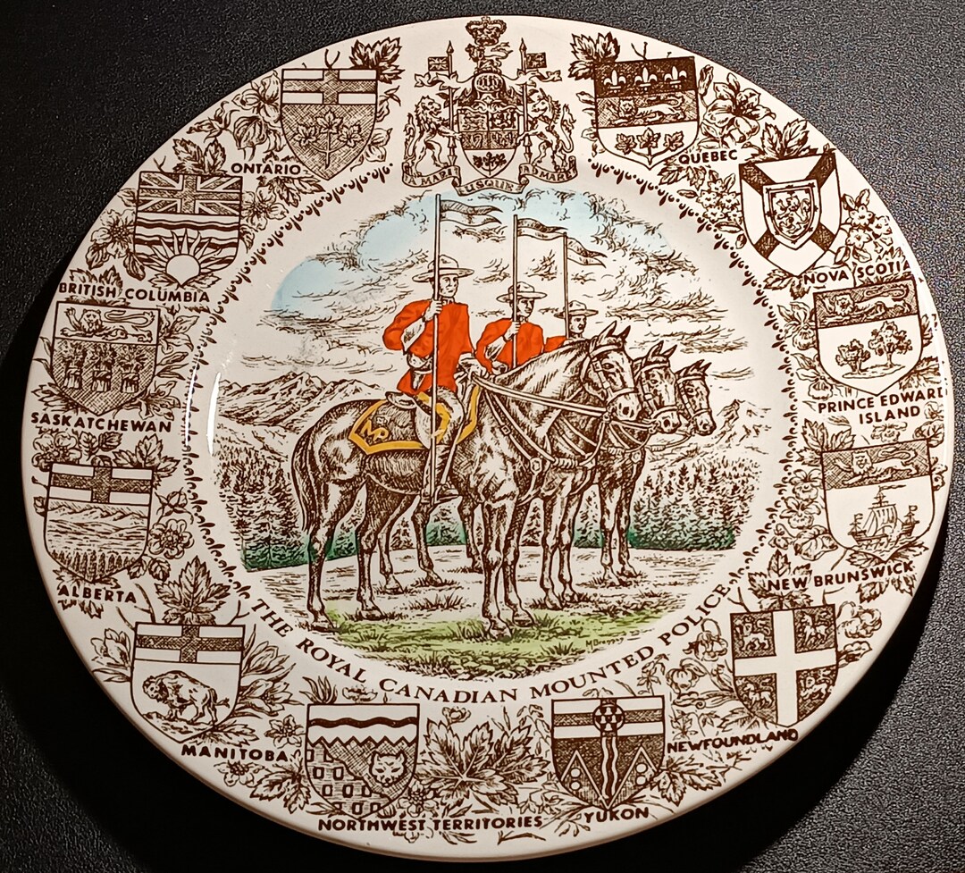 Vintage Rare Wood & Sons Royal Canadian Canada Mounted Mounties on ...