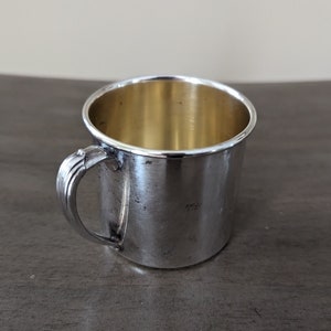 Vintage ONEIDA Silver Plate Baby Christening Cup 2 3/8" W/handle, Mono ...