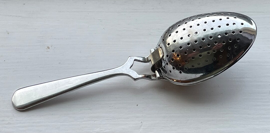 RARE Vintage Elegant Collectible G.M.T. Co. Mechanical Open/close ...