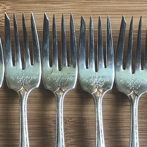 Antique Gee-esco 1910 QUEEN BERTHA Dessert/salad Fork 6 1/4", Set of 12 ...