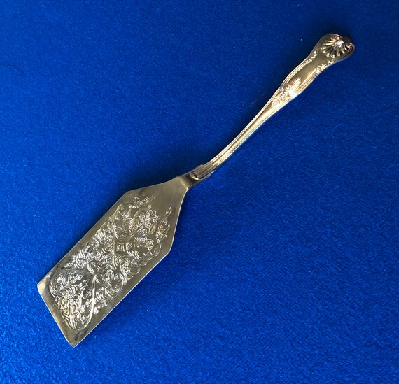 Dining & Serving Vintage Silver Plate Large Solid Ornate Cake/Pie ...