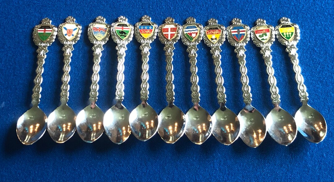 Vintage Collectible Silver Souvenir PROVINCES and TERRITORIES of CANADA ...