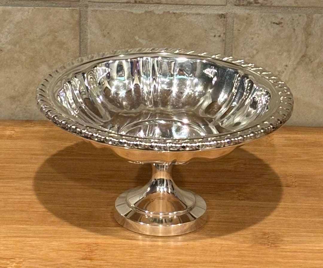 Amazing Elegant GORGEOUS Vintage ONEIDA SILVERSMITH'S Silver Co Silver ...