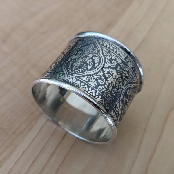 Siam Ring - Etsy