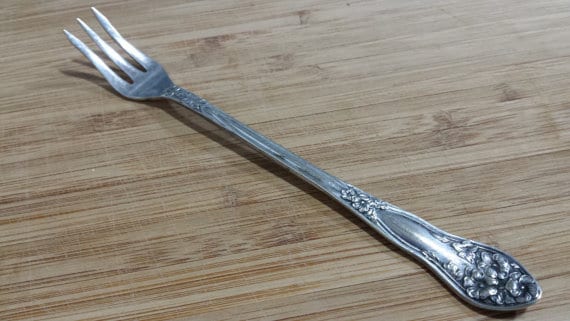 Antique FAIRFIELD Silver 1913 FAIRFIELD ONE pansies - Etsy