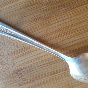 Vintage Collectible Wm Rogers JOHN ADAMS Presidential Souvenir Teaspoon ...