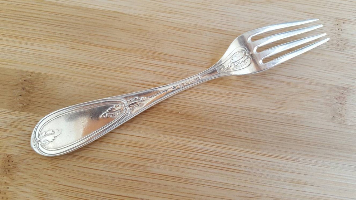Antique BAILEY & Co Coin Silver 1846 OLIVE Youth Dinner Fork 6 1/8" - Etsy