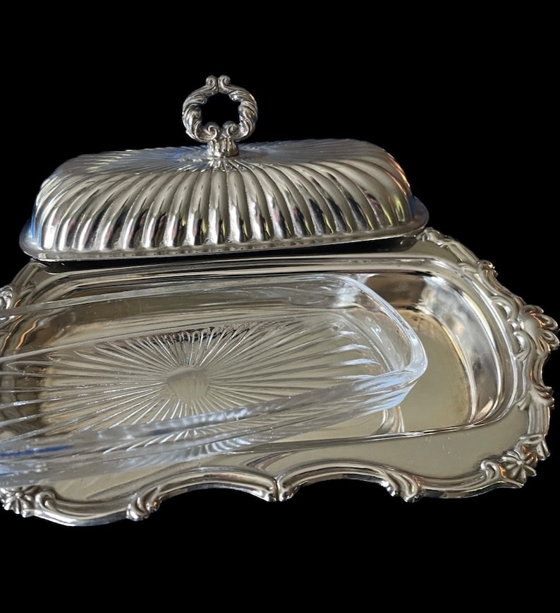 Amazing Elegant Vintage Silver Plate RIBBED Cover & WAVED FLORAL Edged ...