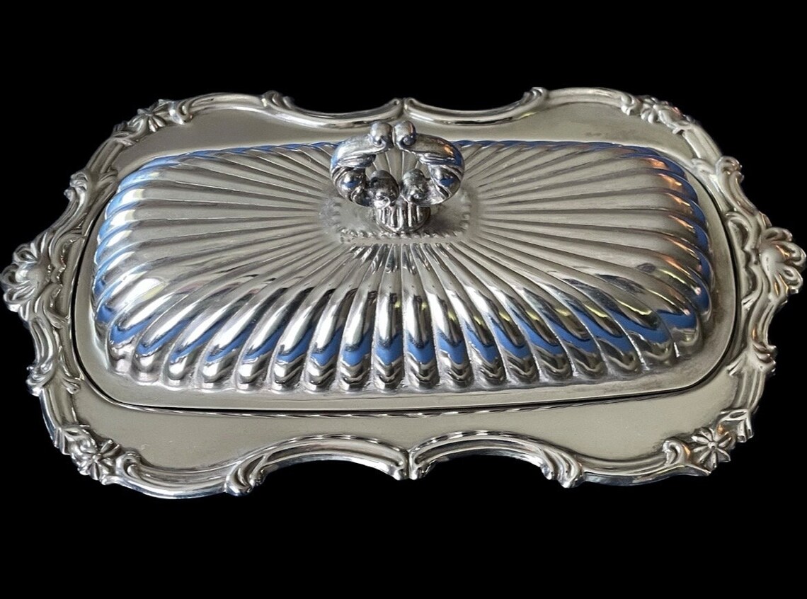 Amazing Elegant Vintage Silver Plate RIBBED Cover & WAVED FLORAL Edged ...