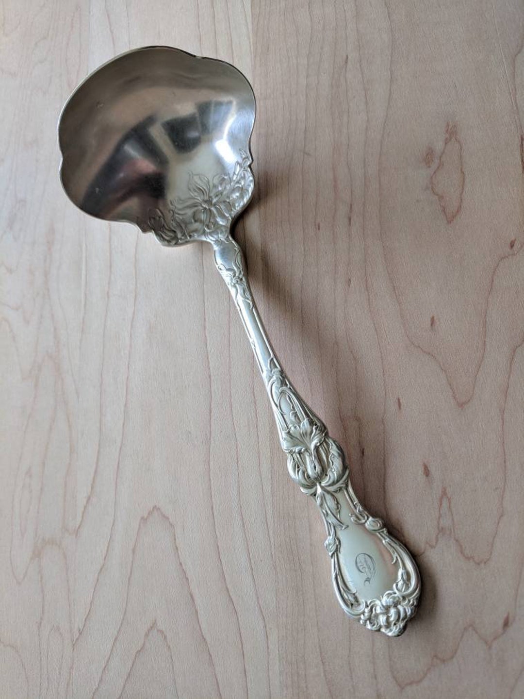 Antique 1835 R WALLACE 1902 FLORAL Gravy/sauce/cream Ladle 7", Mono G ...