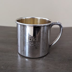 Vintage ONEIDA Silver Plate Baby Christening Cup 2 3/8" W/handle, Mono ...