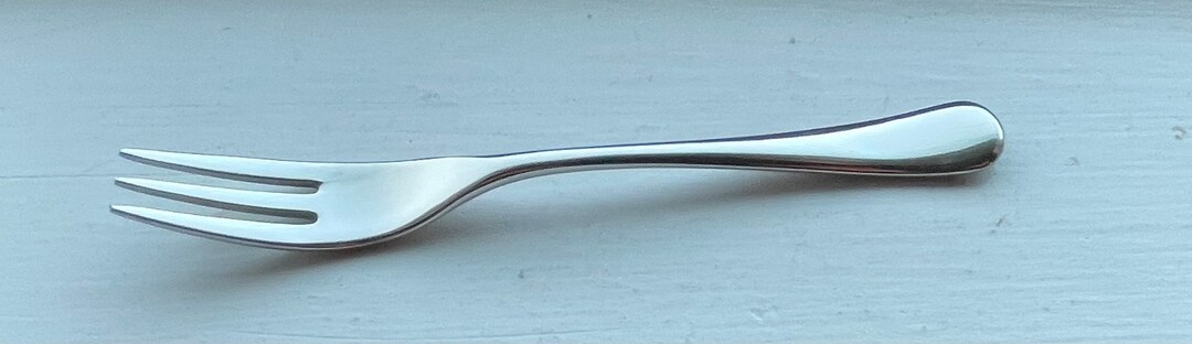 Amazing Elegant Vintage ROBERT WELCH Aaron Curved Tipped Stainless ...