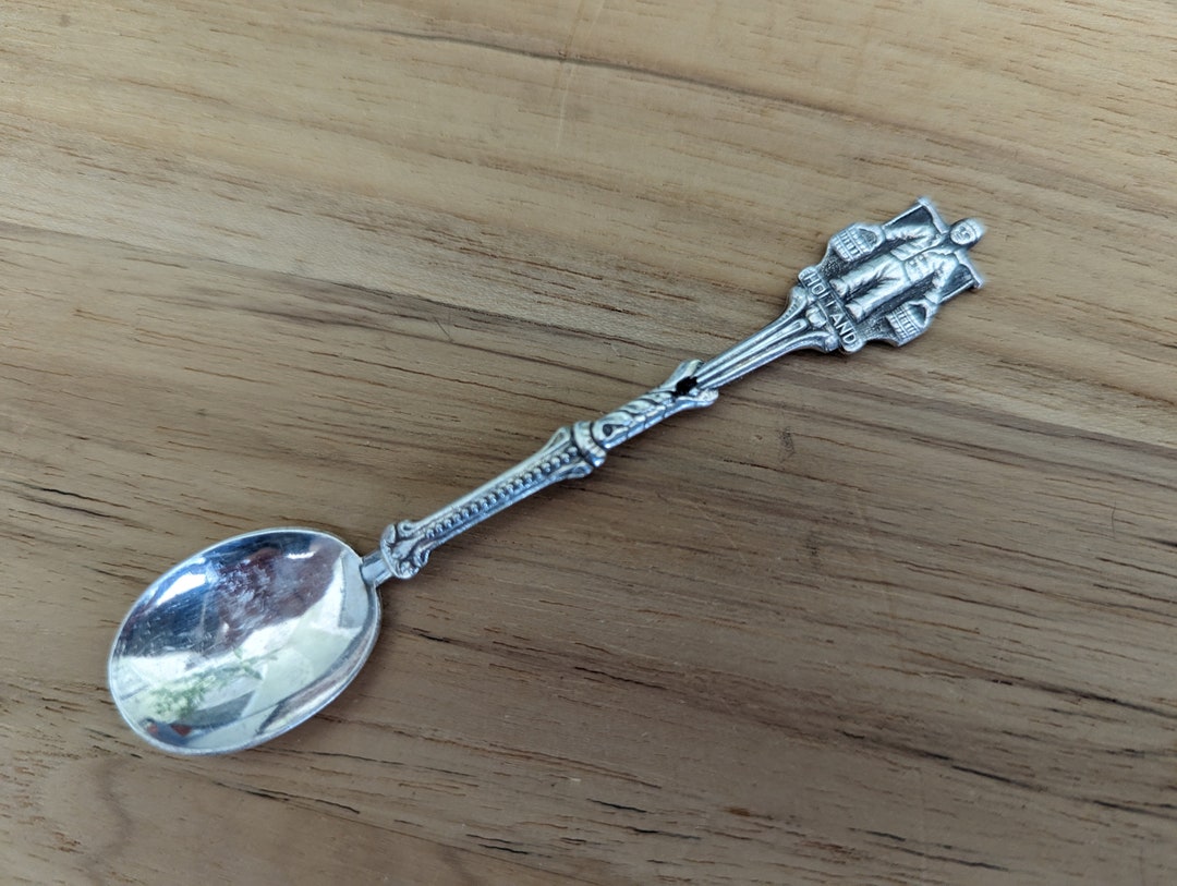 Vintage Collectible Silver Plate Dutch Figural Souvenir/salt Spoon 3 5/ ...