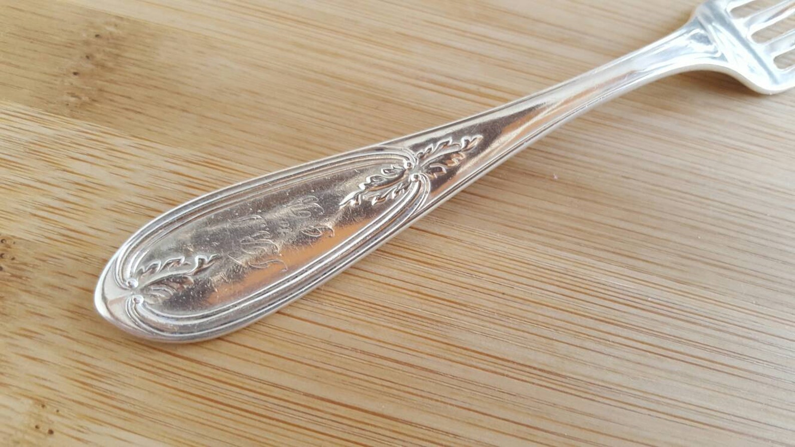 Antique BAILEY & Co Coin Silver 1846 OLIVE Youth Dinner Fork 6 1/8" - Etsy
