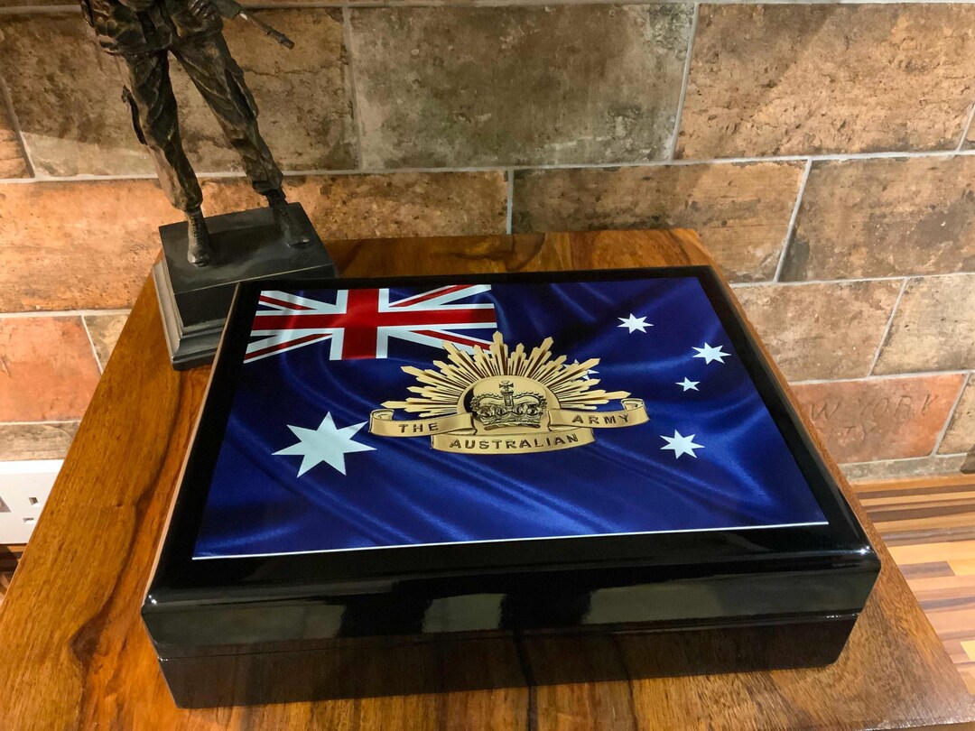 Australian Army, Premium Military Medals and Memorabilia Box, Beautiful ...