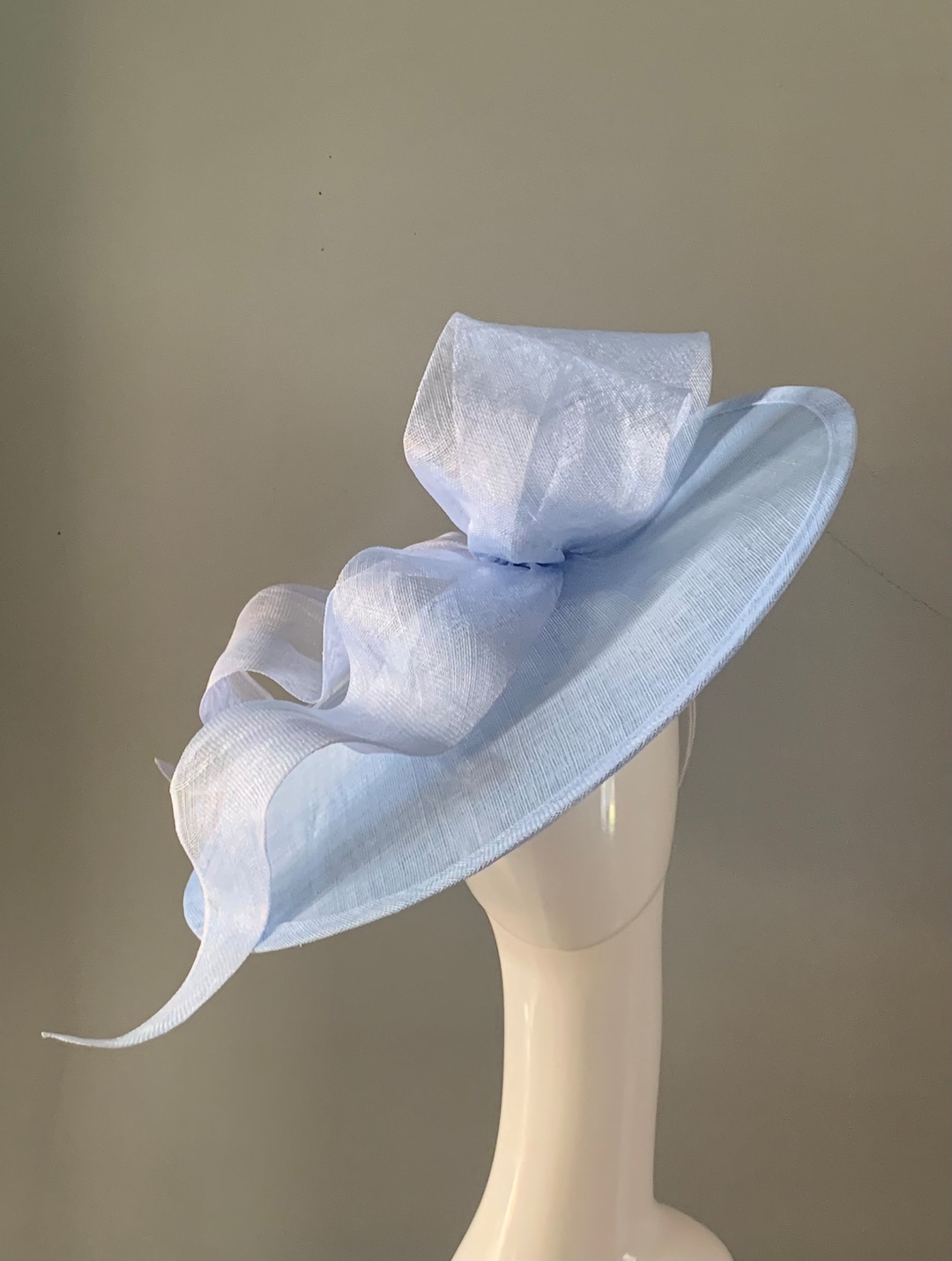 Large Pale Blue Saucer Hat / Fascinator Adorned With a Sculptured Bow ...