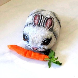 Rabbit Rock Paintings, Made to Order, Hand Painted, Animal Rock Art ...