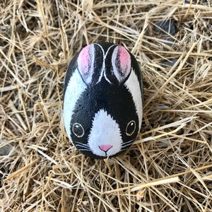 Rabbit Rock Painting, Made to Order, Hand Painted, Animal Rock Art ...