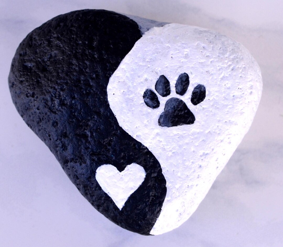 Yin Yang Symbolic Heart Shaped Rock, Pet Memory Stone, Painted Rock ...