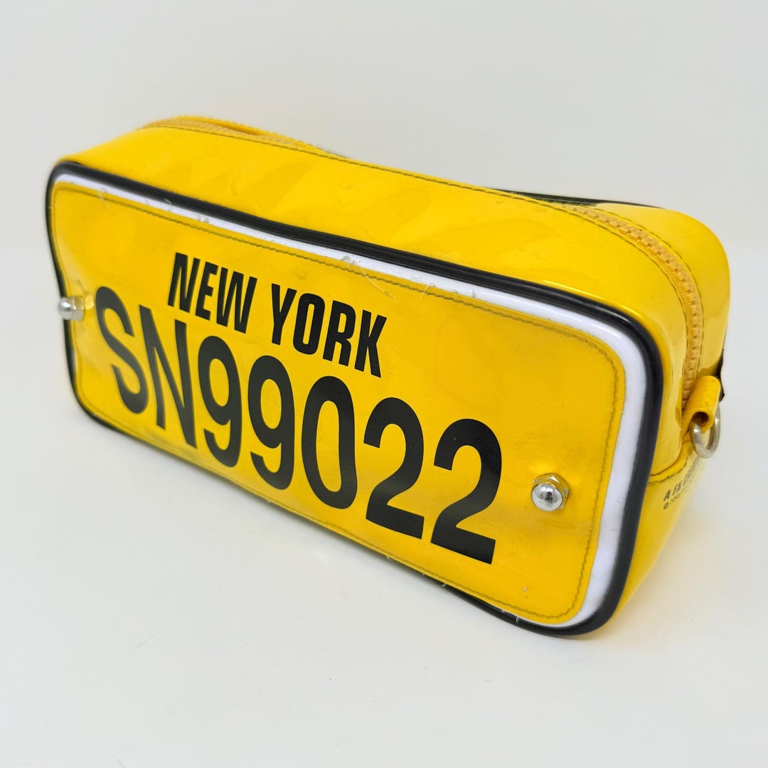 Vintage 90s Yellow Vinyl NYC License Plate Purse - Etsy