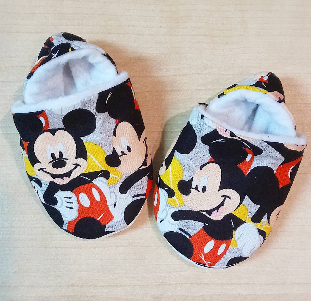 Mouse Inspired Baby Booties. Size Newborn to US 6. Handmade. - Etsy