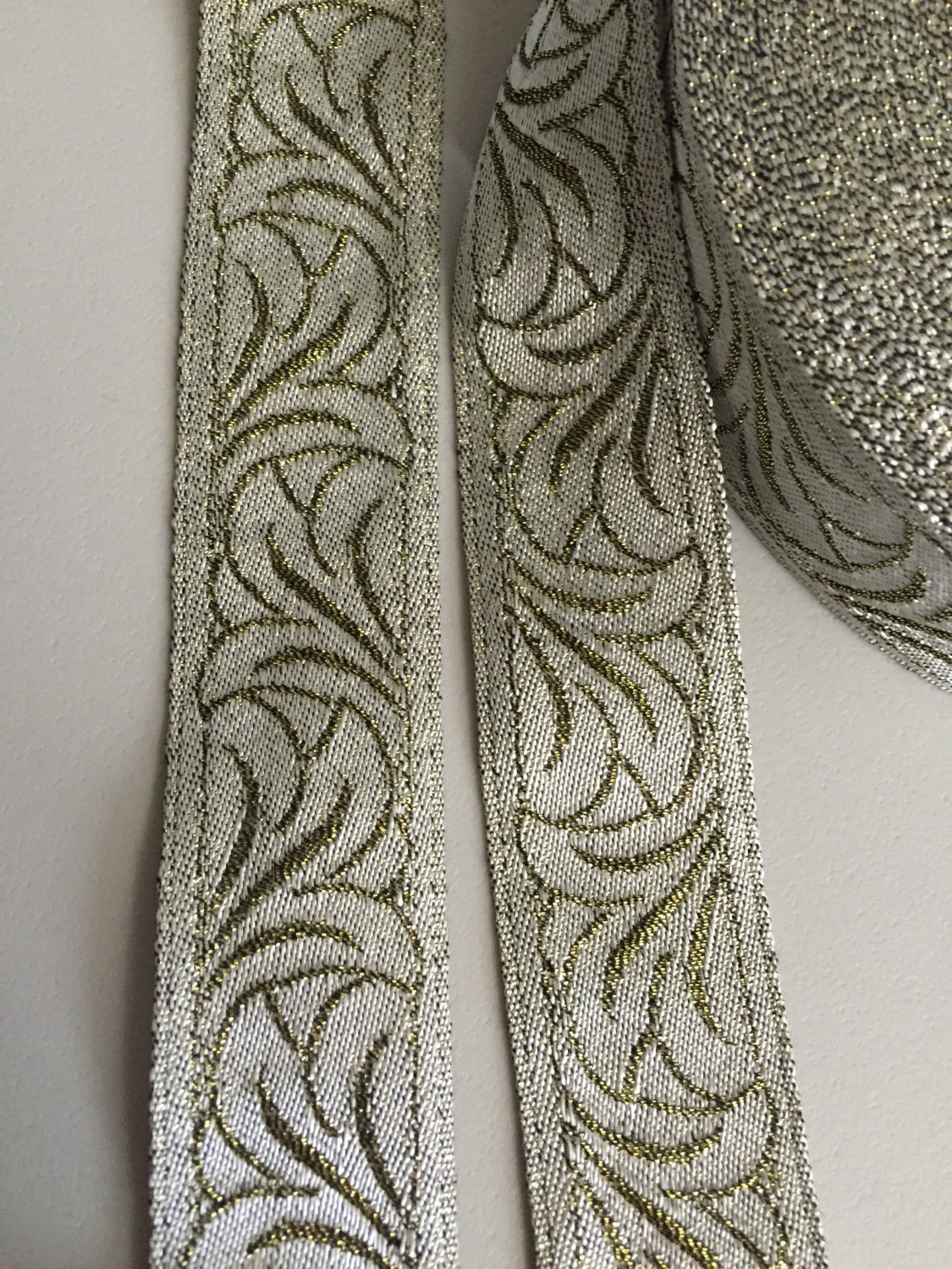 Vintage French Brocade Ribbon a Thick White and Iridescent - Etsy